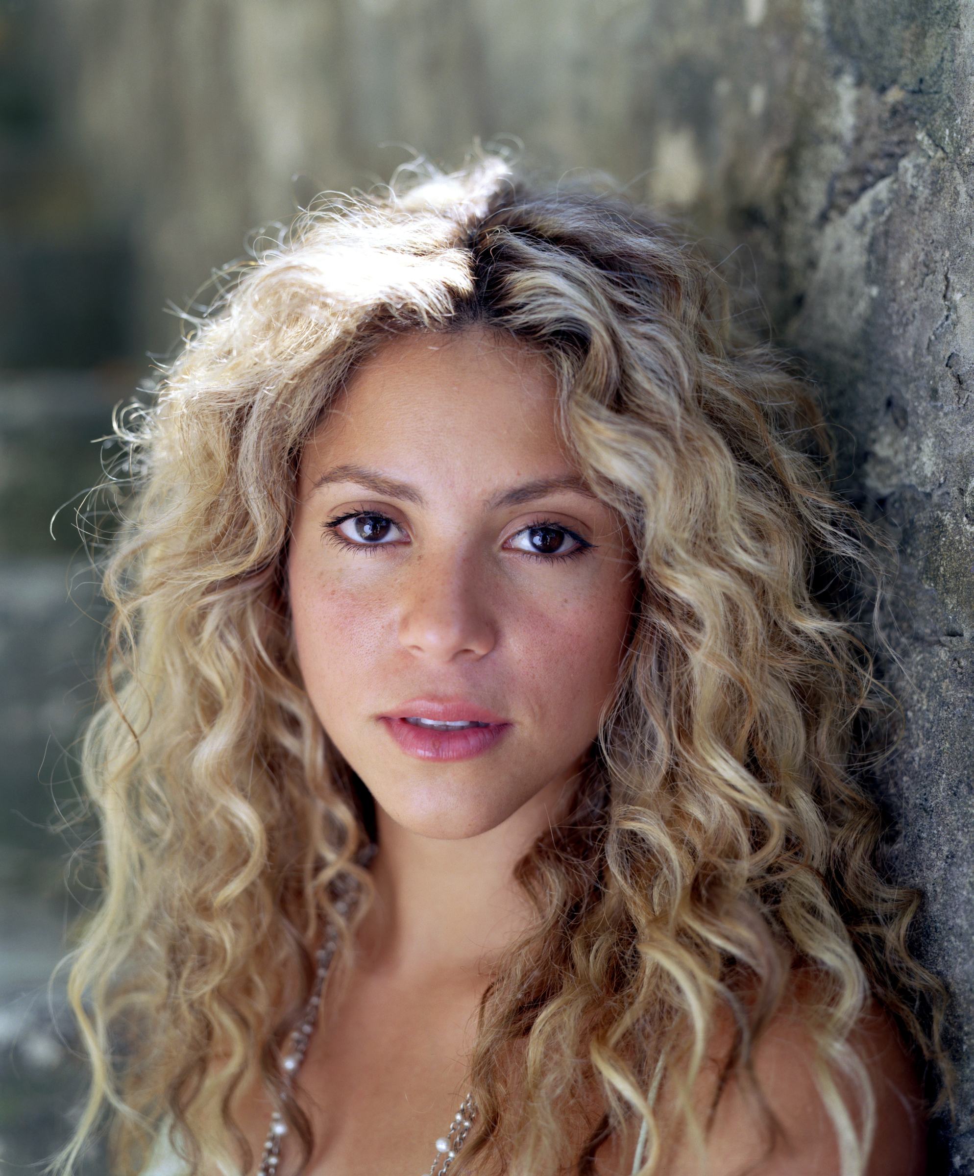 Curly Hair 101 – The Root Salon